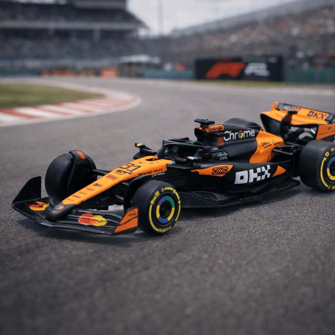 Miniatura F1 McLaren MCL39 Oscar Piastri 2025 1:64 - Bburago